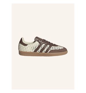 Kein Weiß mehr: Alle brauchen die Cappuccino-Sambas von Adidas!