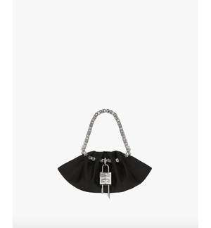 Mode-Trend 2022: Die Trapeze Pouch ist als Handtasche angesagt