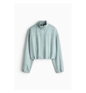 Trendfarbe im Frühling 2026: So vielseitig lässt sich Blau stylen