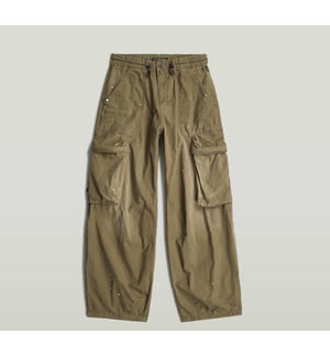 Statt Jeans: Im Sommer 2026 tragen wir Cargo-Pants aus den 2000ern