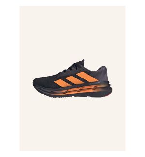 Wird der „Adistar“ der coolste Sneaker-Trend des Jahres 2026?