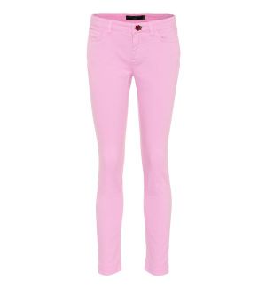 Fashion-Trend: Jeans in Rosa? Ja, das sieht gut aus – so geht's!