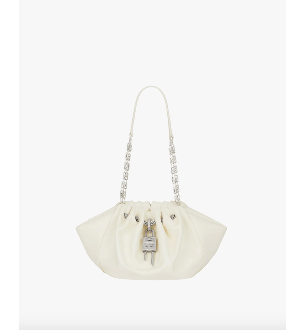 Mode-Trend 2022: Die Trapeze Pouch ist als Handtasche angesagt