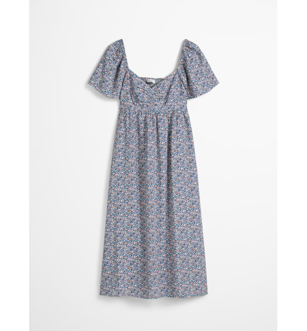 Erome mc ig com 3 she has a spacious bed which is just huge