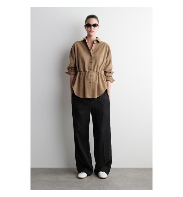 Freakyjake41 nice all natural figure, apple bottom type if