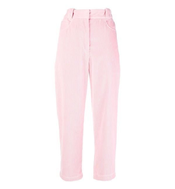 Cord kombinieren: 3 Outfit-Ideen mit dem Trendstoff