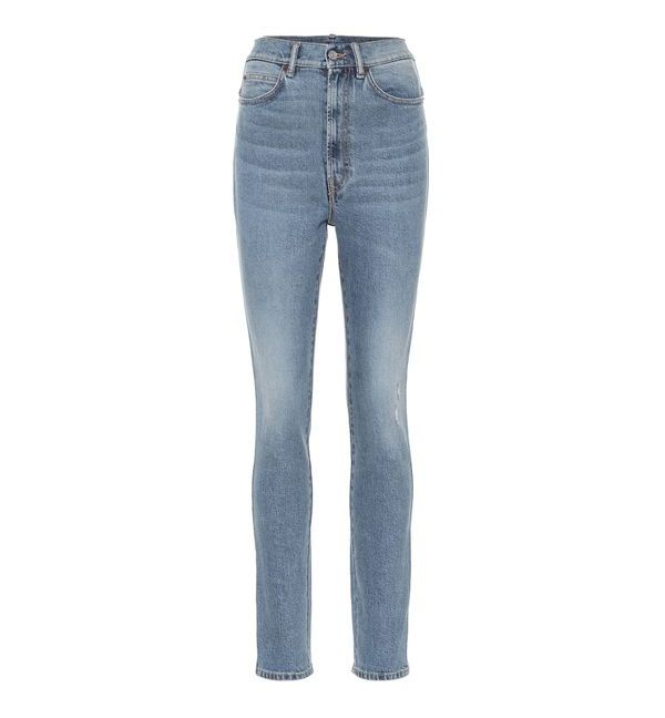 Jeanstrend: Blue Jeans sind der Trend-Partner zu Cognac-Boots