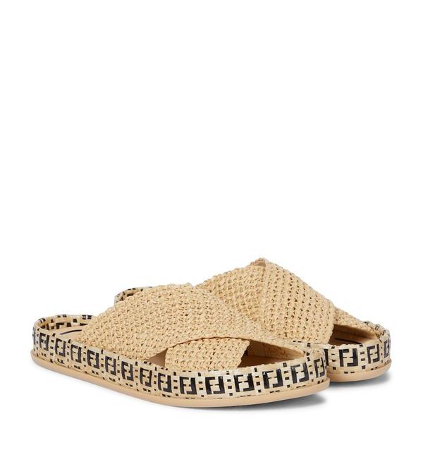 Sandalen mit Bast-Sohle: Diesen Schuh-Trend braucht man für den Sommer