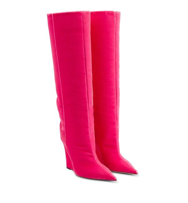 Schuh-Trend 2022: Baggy Boots aus den 2000er Jahren sind zurück!