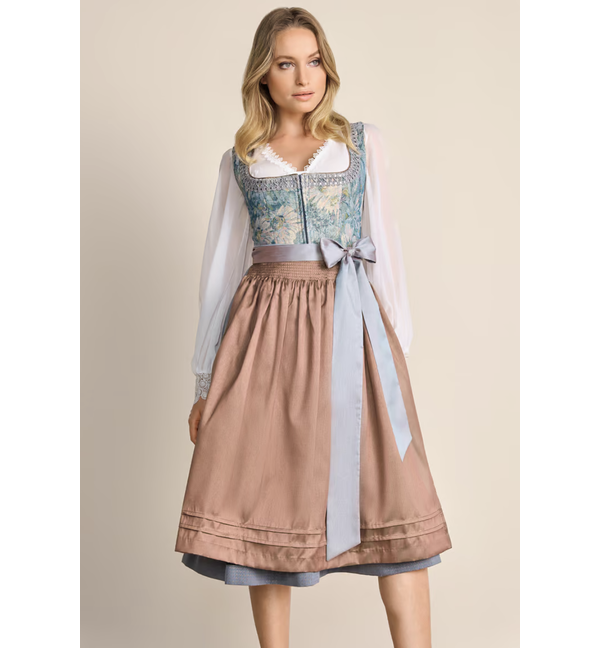 Die schönsten Dirndl der Saison kommen dieses Jahr von Krüger Dirndl