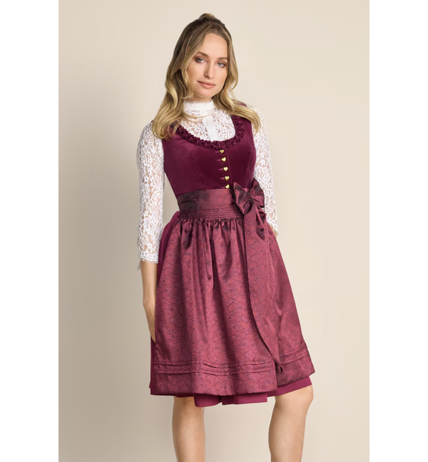 Die schönsten Dirndl der Saison kommen dieses Jahr von Krüger Dirndl