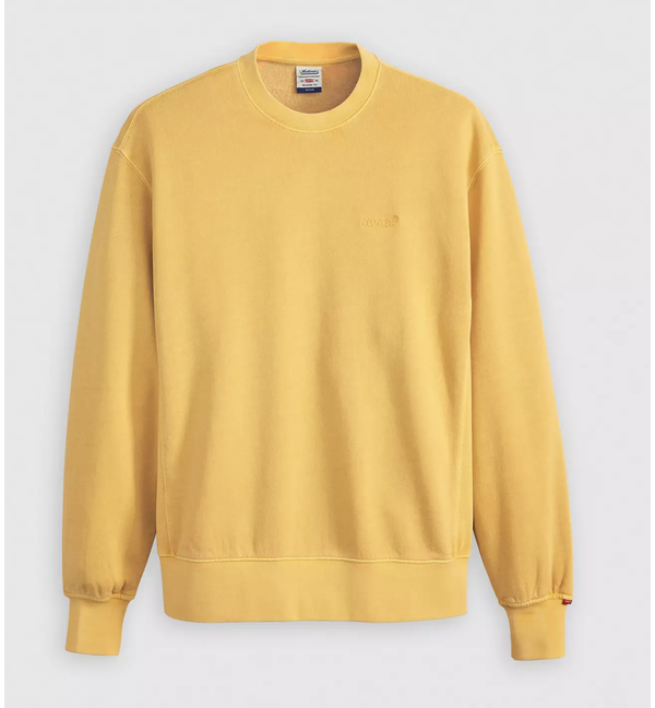 Chris Pine trägt den Mood-Booster-Sweater für den Frühling 2025